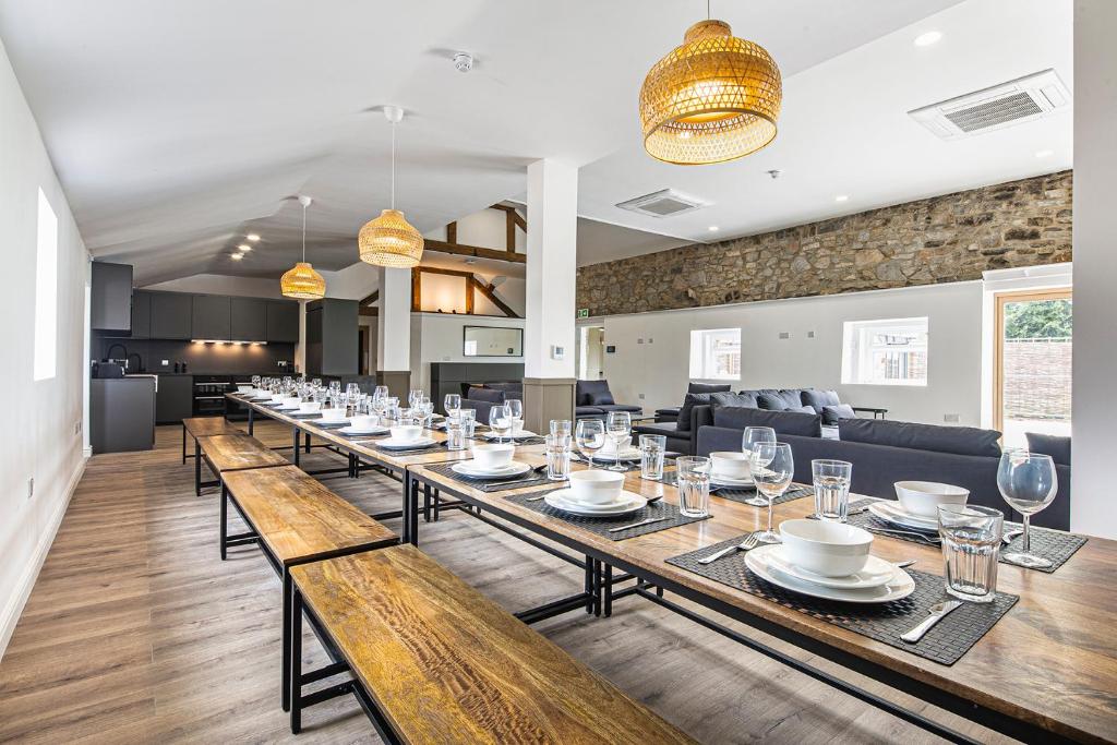 Dovedale Manor, Tissington (updated prices 2026)