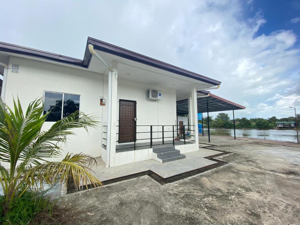 D’Surati River View Homestay, Buang Sayan (updated prices 2026)