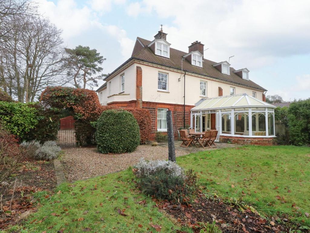 Croylands, North Walsham (updated prices 2025)