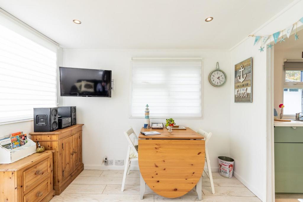 The Happy Hedgehog, Mundesley – Updated 2023 Prices