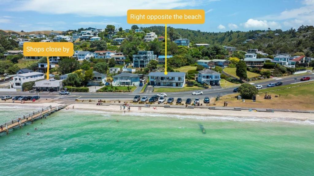 Beach Front Resort!, Maraetai (updated prices 2026)