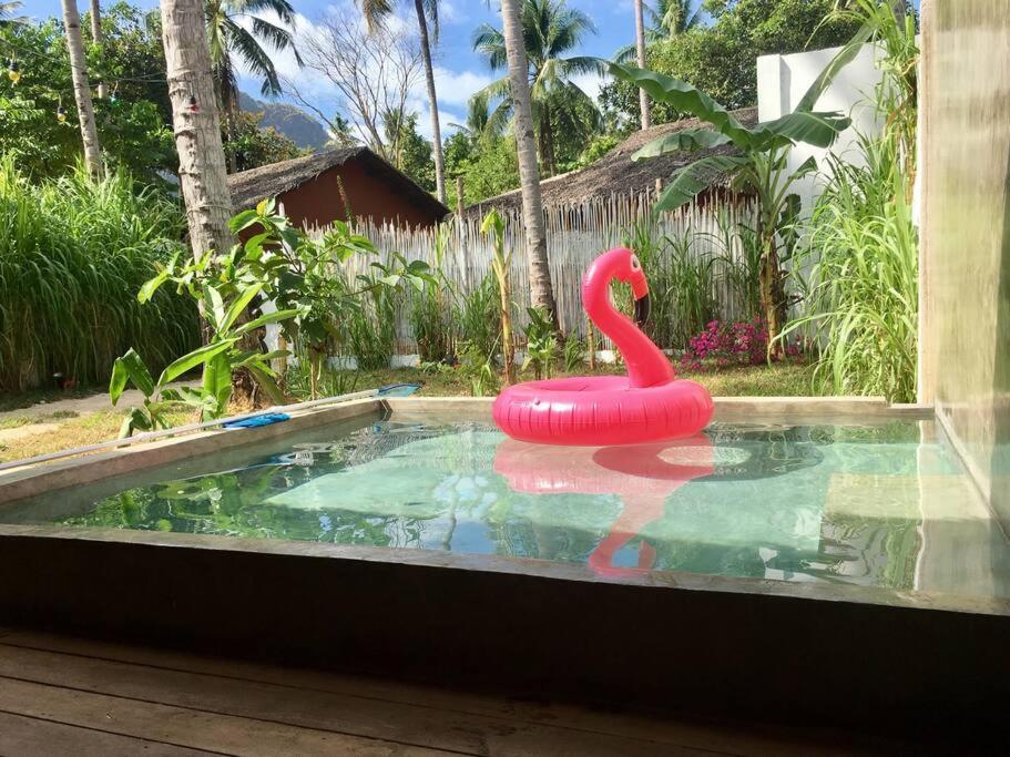 El Nido Pool Villa Beside The Beach - 