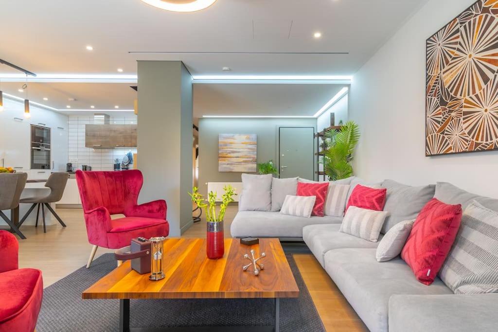 The HostMaster Lavish Athenian Treasure, Athens (updated prices 2025)