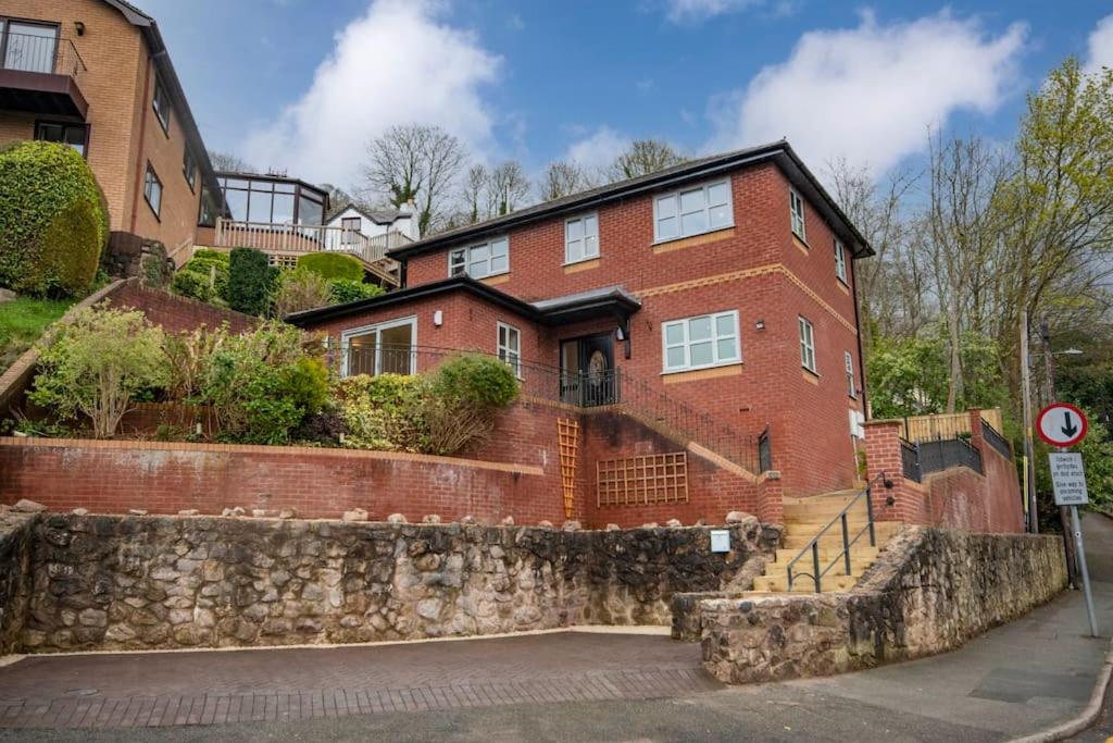 BROOK HOUSE 4a, Llangollen – Updated 2023 Prices