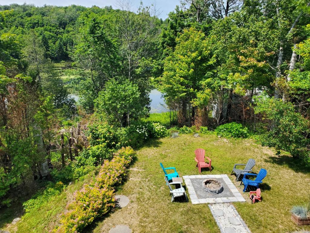 Chalet familial, vue sur le lac, Saint-Calixte (updated prices 2025)