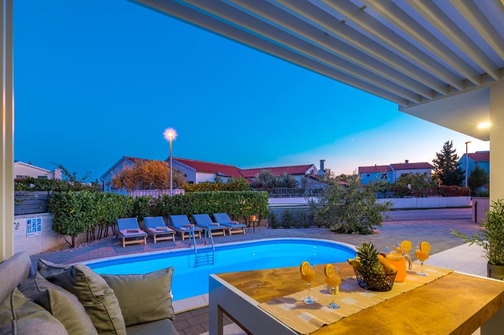 VILLA JADRIJA BEACH, Šibenik (updated prices 2025)