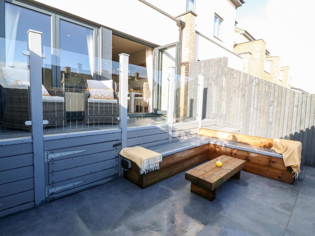 Sandy House, Rhosneigr (updated prices 2026)