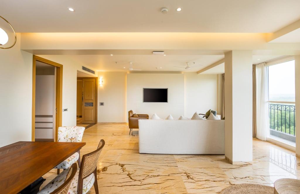 Holiday Inn Goa Candolim, Candolim (updated prices 2025)