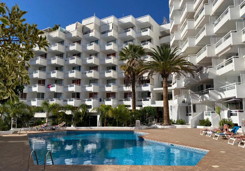 Sea view terrace in Las Americas, Playa Fañabe (updated prices 2026)