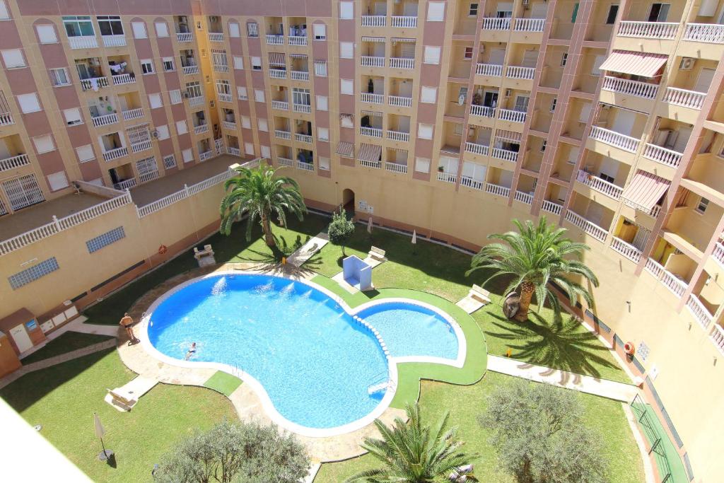 Apartamento de Alquiler Vacacional Calle San Julián zona centro de Torrevieja, Torrevieja ...