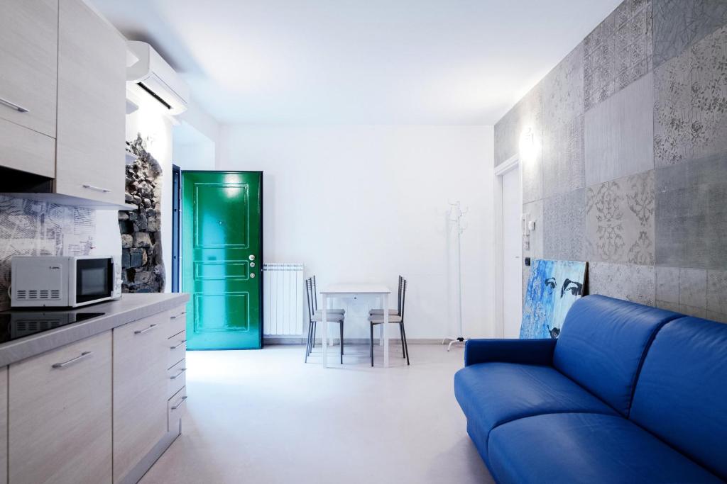 Blue Loft - The House Of Travelers, Como (updated prices 2026)