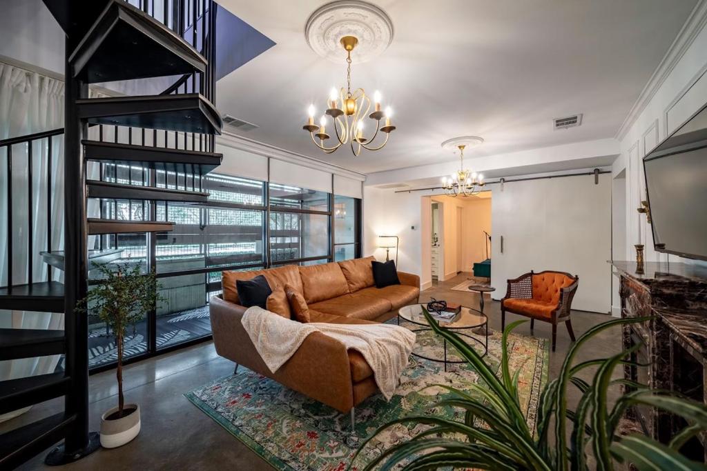 Luxurious loft with rooftop pool and Downtown views, Houston ...