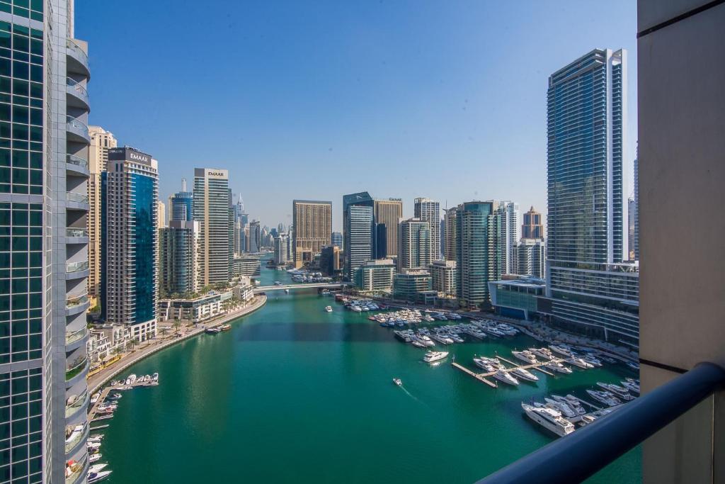 Stunning Marina View - 2BR High Floor, Dubai (aktualisierte Preise für ...
