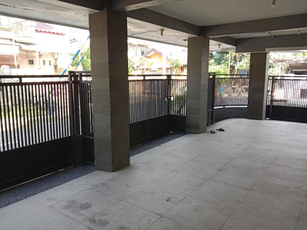 Iman House Syariah | Homestay in Sawotratap, Indonesia