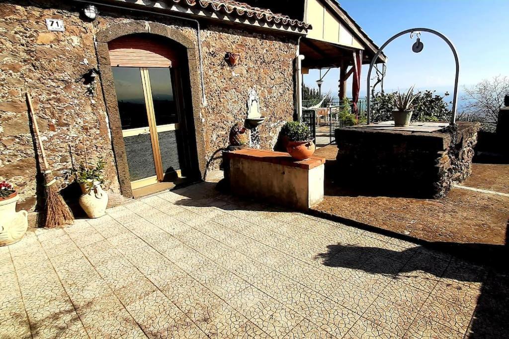 Casa Leopina Apri gli occhi e vola oltre il mare, SantʼAlfio (updated ...