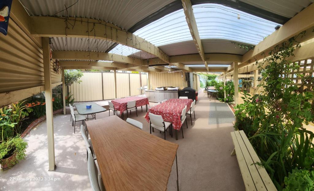 Traplins Accomodation, Lakes Entrance (updated prices 2025)