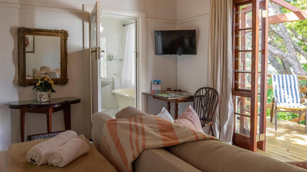 Eastcliff Cottage, Hermanus (updated prices 2025)