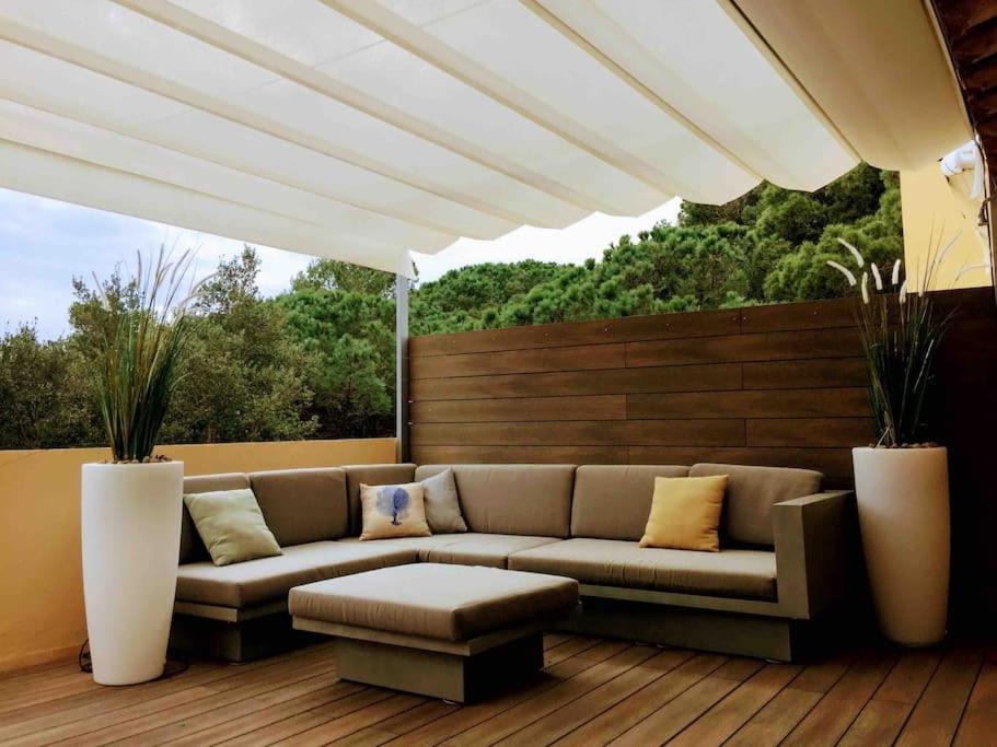 2 Story, 5 Bedroom, 3 Bath Flat, Steps from the Beach & Cliff Walk ...