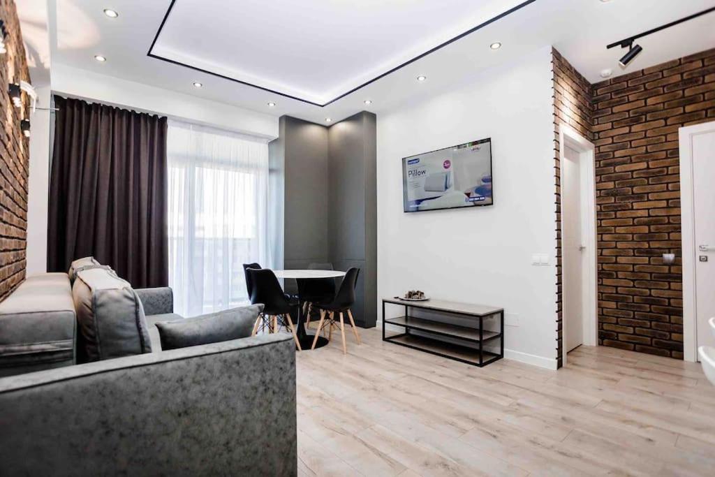 Oasis…прекрасная квартира с потрясающим видом! - Chisináu