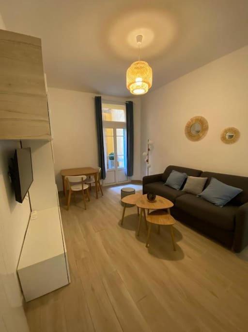 Beau studio, 2min walk Monte Carlo Casino, terrace, Beausoleil (updated ...