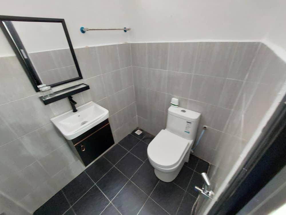 Roomstay umi, Kemasik (updated prices 2024)