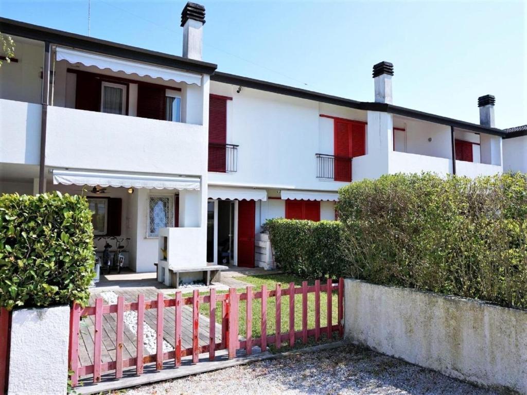 Holiday Home in Caorle near Beach, Porto Santa Margherita di Caorle ...