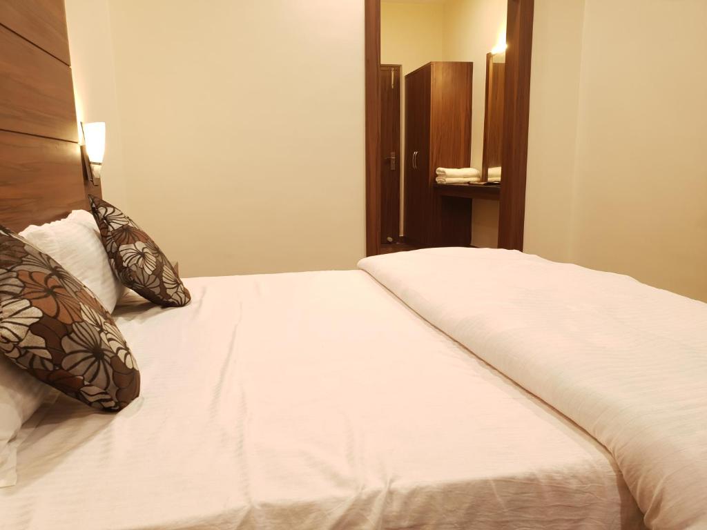 Hotel Rama residency, Ayodhya (updated prices 2026)