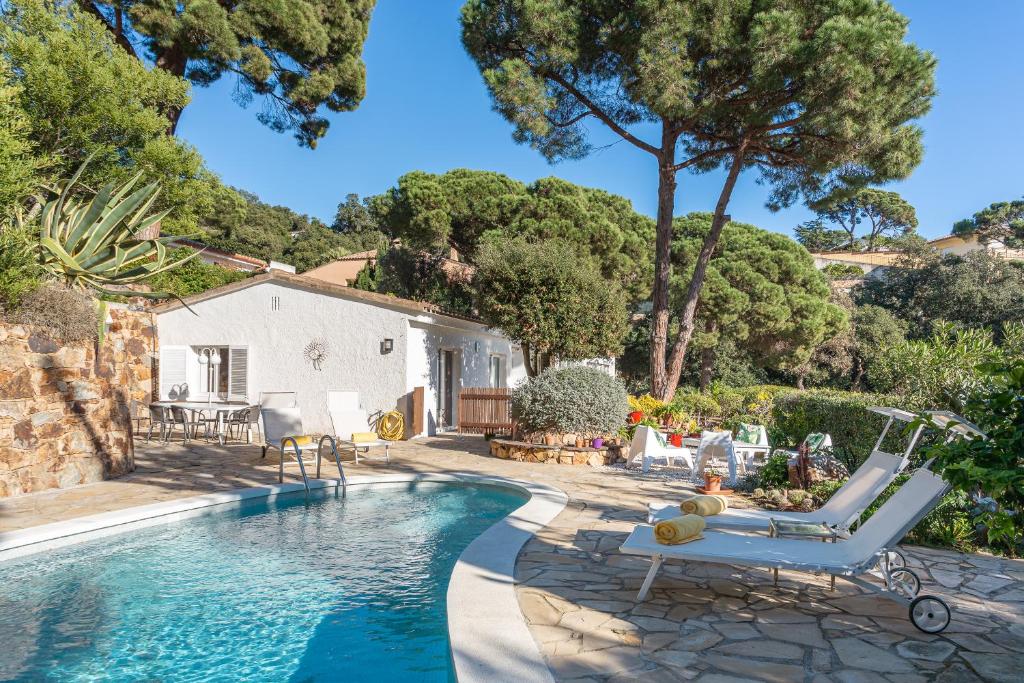 Palmera, Tossa de Mar (updated prices 2026)