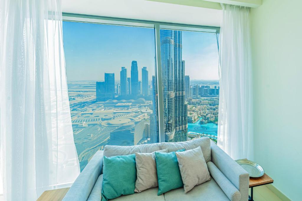 3 Bed Burj Vista Breathtaking Burj Khalifa Views, Дубай 3 Bed Burj Vista Breathtaking Burj Khalifa Views, Дубай