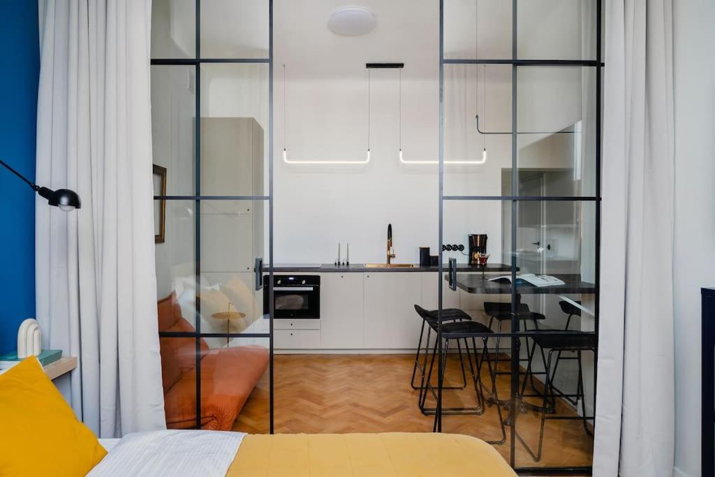 Warsaw Concierge Praga Centrum, Warsaw (updated prices 2025)