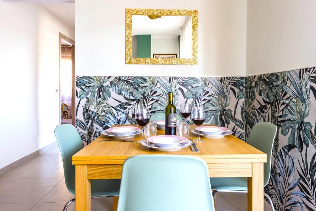 Hostly - Cisanello Suite Apartment - Light and Colors, Pise (tarifs ...