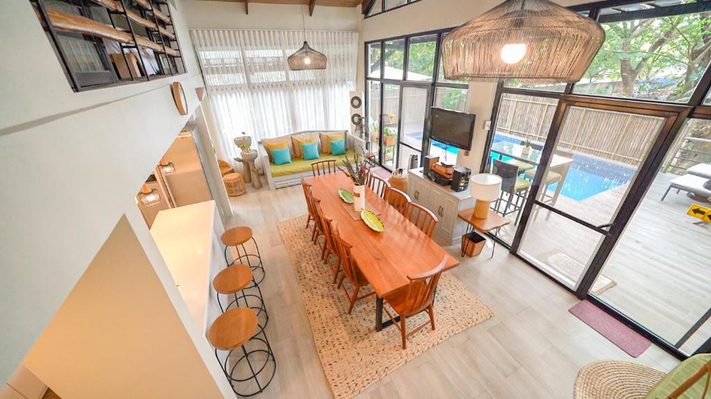 Resort Forest Cove Beach House, Nasugbu, Philippines - Booking.com