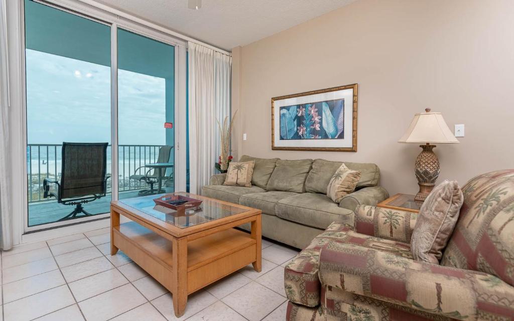 Lighthouse 216 condo, Gulf Shores (updated prices 2026)