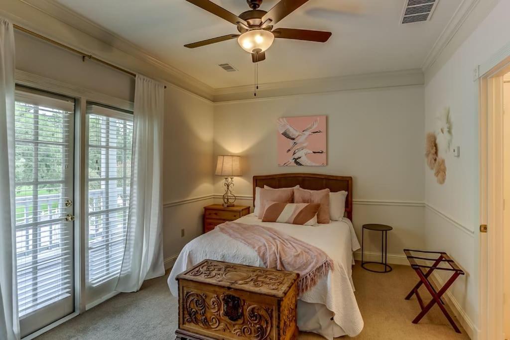 Bonne Terre Inn Crabapple, Days (updated prices 2026)