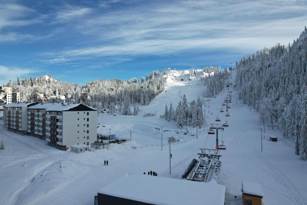 Snjezna Dolina Resort - Jahorina (Bósnia-Herzegovina Jahorina ...