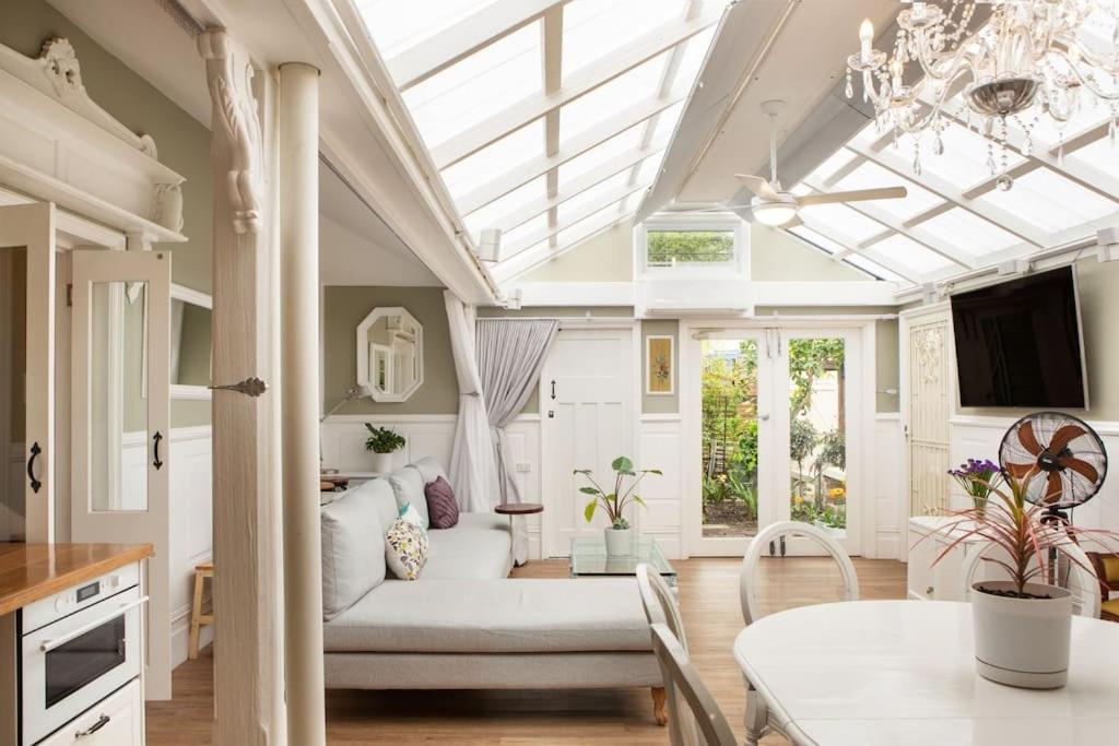 The East-Redfern Mansion on Chelsea, Sydney (aktualisierte Preise für 2025)