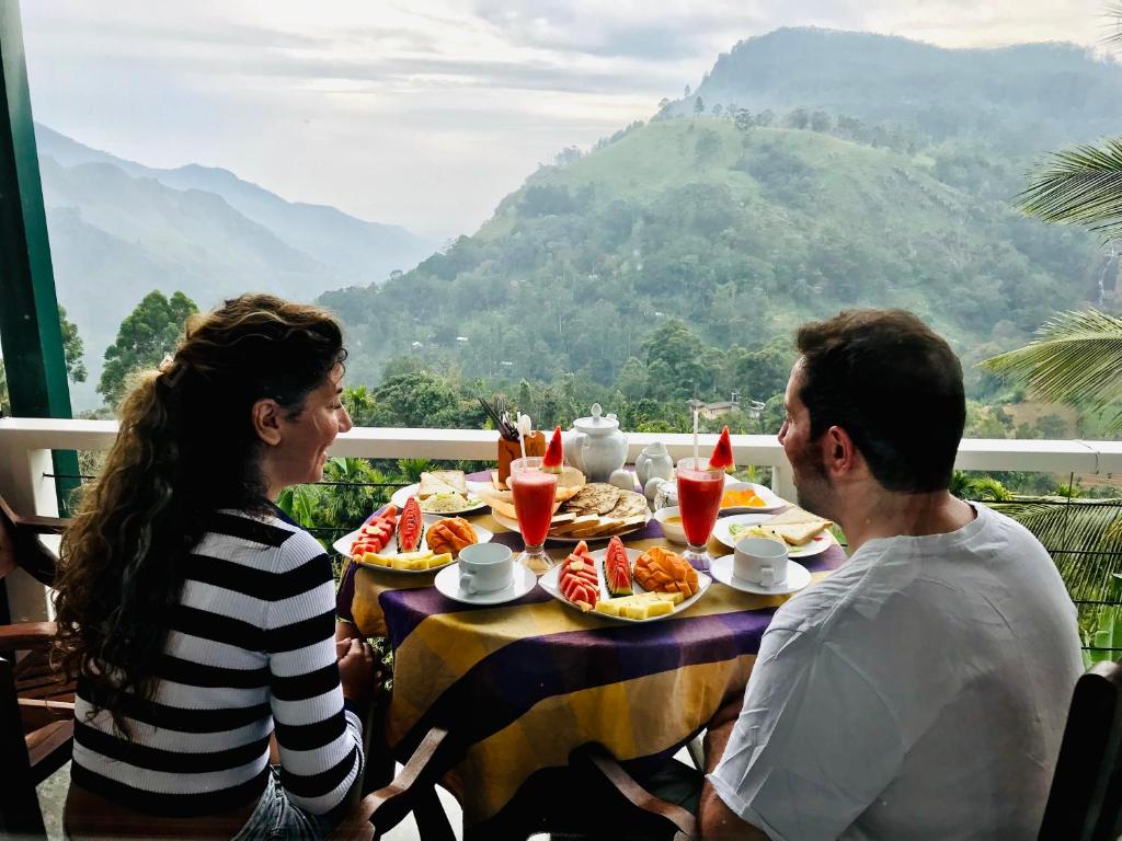 HIDE VIEW Ella, Ella – Updated 2023 Prices