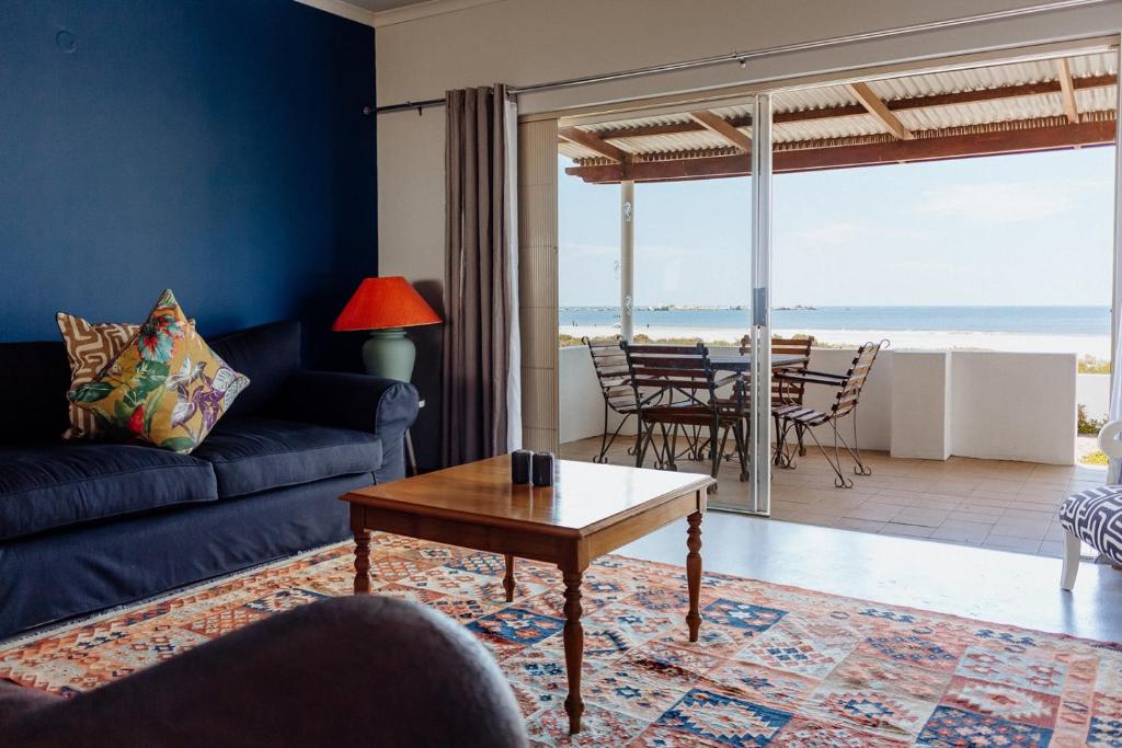 Stompneus, Paternoster (updated prices 2025)