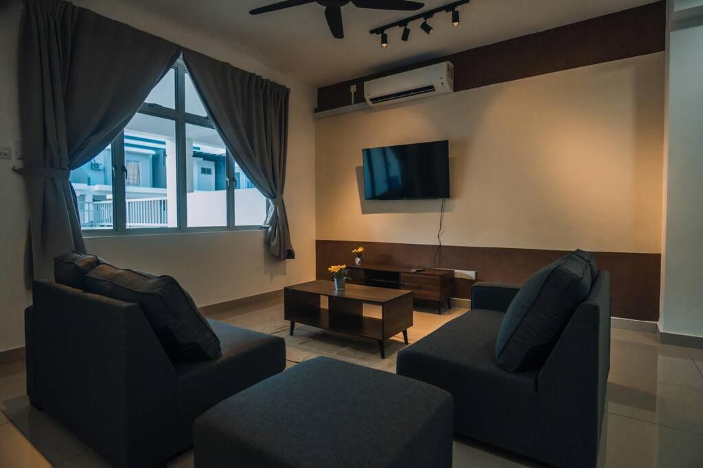 Brickz Homes Desaru 7Pax Deluxe BBQ/ Party /Beach/Family, Bandar ...