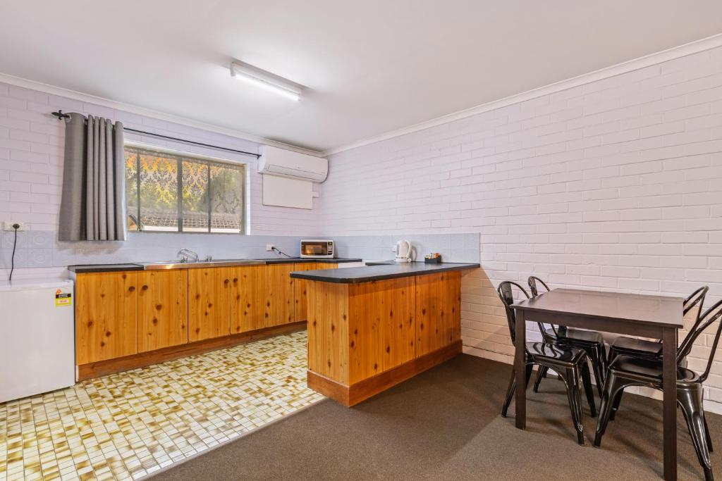 Burringa Garden Motel, Wagga Wagga (updated prices 2025)