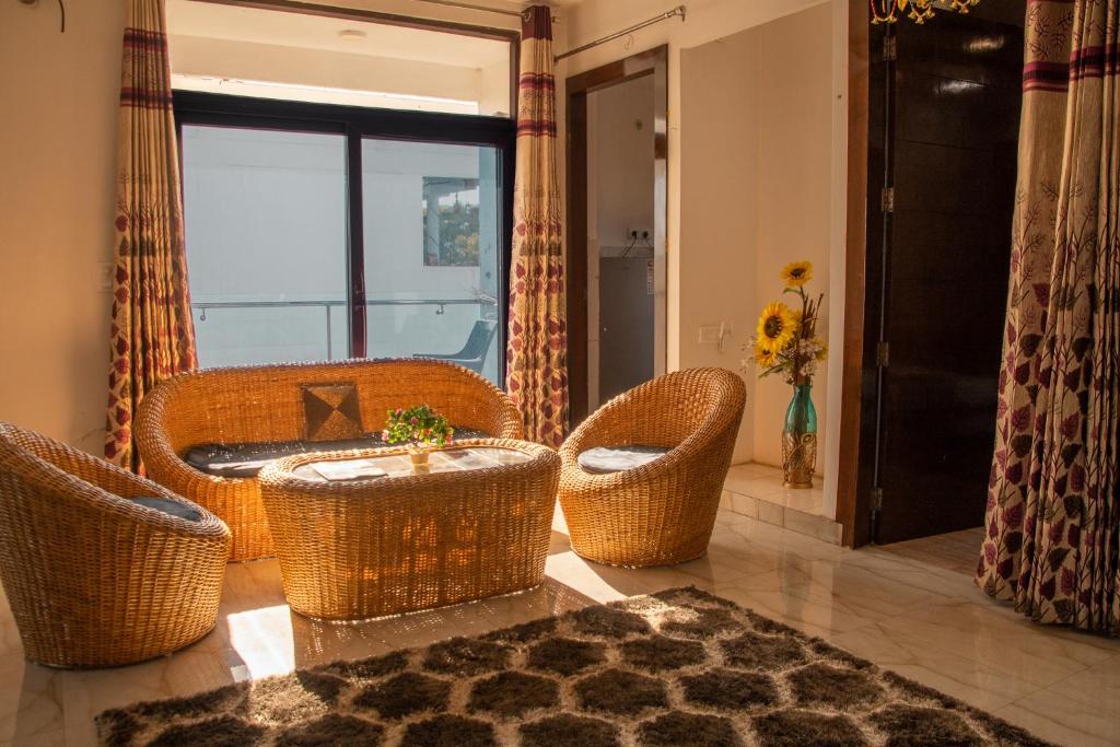 20 Homestays In Rishikesh (2023) | Updated Deals, Latest Reviews, Photos