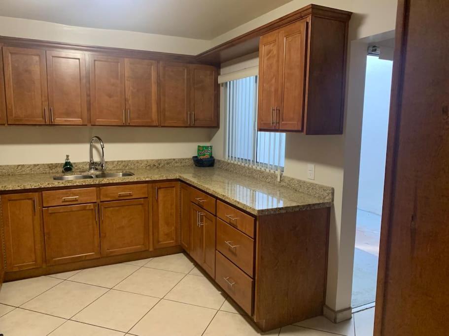 Kitchen Cabinets Miramar | Cabinets Matttroy