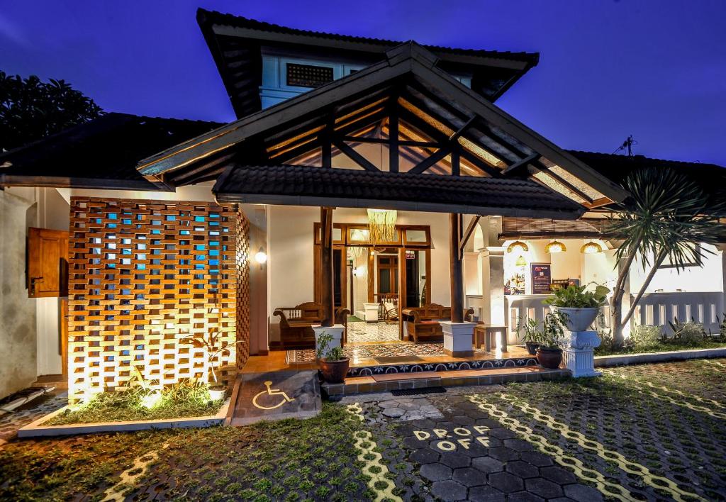 Rumah Mertua Heritage - Level9themes