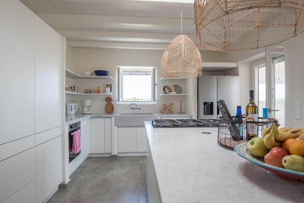 Villa KLAR, on the Outskirts of Naousa , Paros, Naousa (updated prices ...