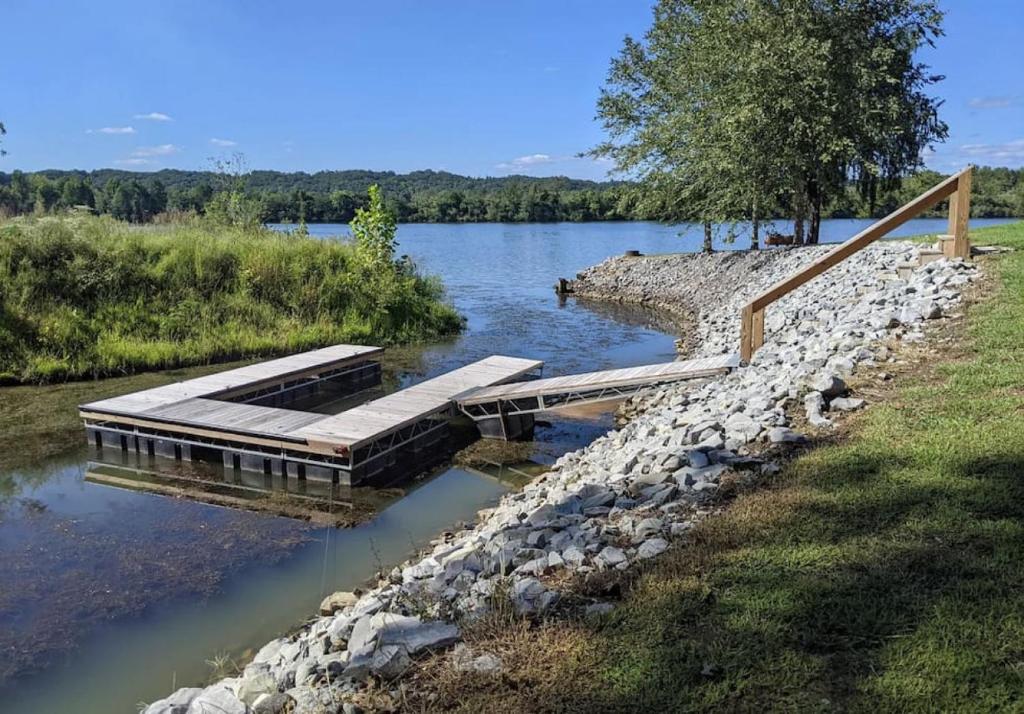 Lake House Lakeside Escape 1 Bass Fishing Spot Chickamauga, Decatur ...