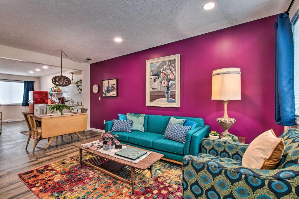 Ideally Located House - 9 Mi From Route 66!, Normal (updated prices 2026)