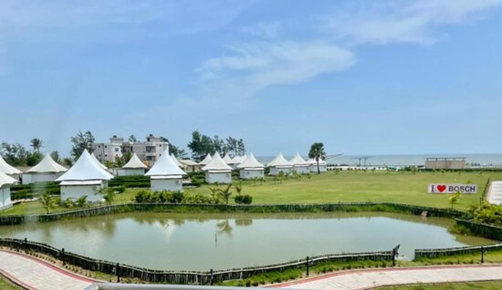 Luxury Banyan Tree Resort, Mandarmoni, India - Booking.com