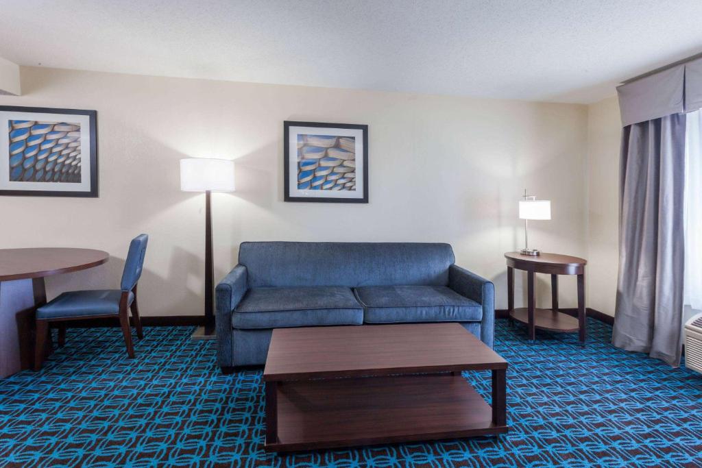 Wingate by Wyndham Chicago Schaumburg, Schaumburg (updated prices 2025)