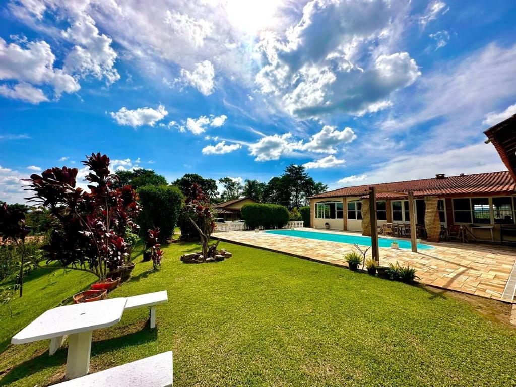 Vacation Home Sítio Vista da Montanha IGARATÁ SP, Igaratá, Brazil ...