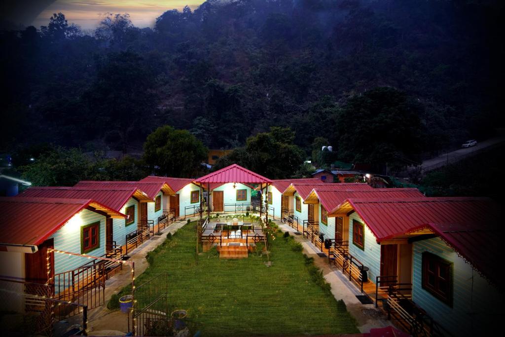 14 Riverside Resorts In Rishikesh (2023) | Updated Deals, Latest ...